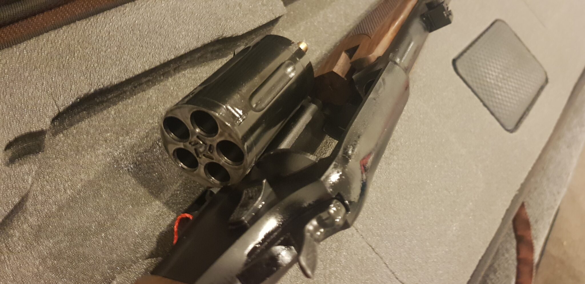 XR410 Revolver Shotgun – TGR Store